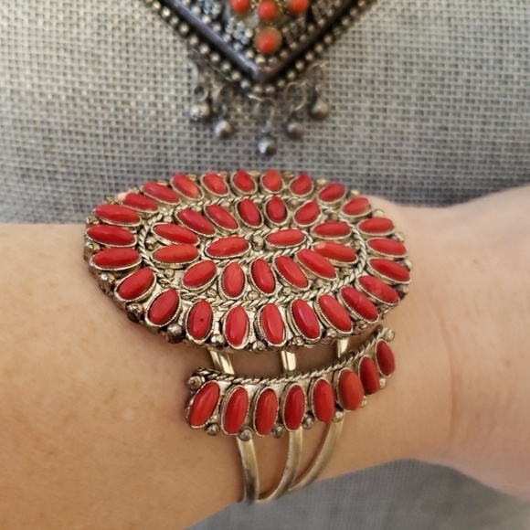 indian tribes | Jewelry | Vintage Authentic Coral Indian Jewelry Set ...